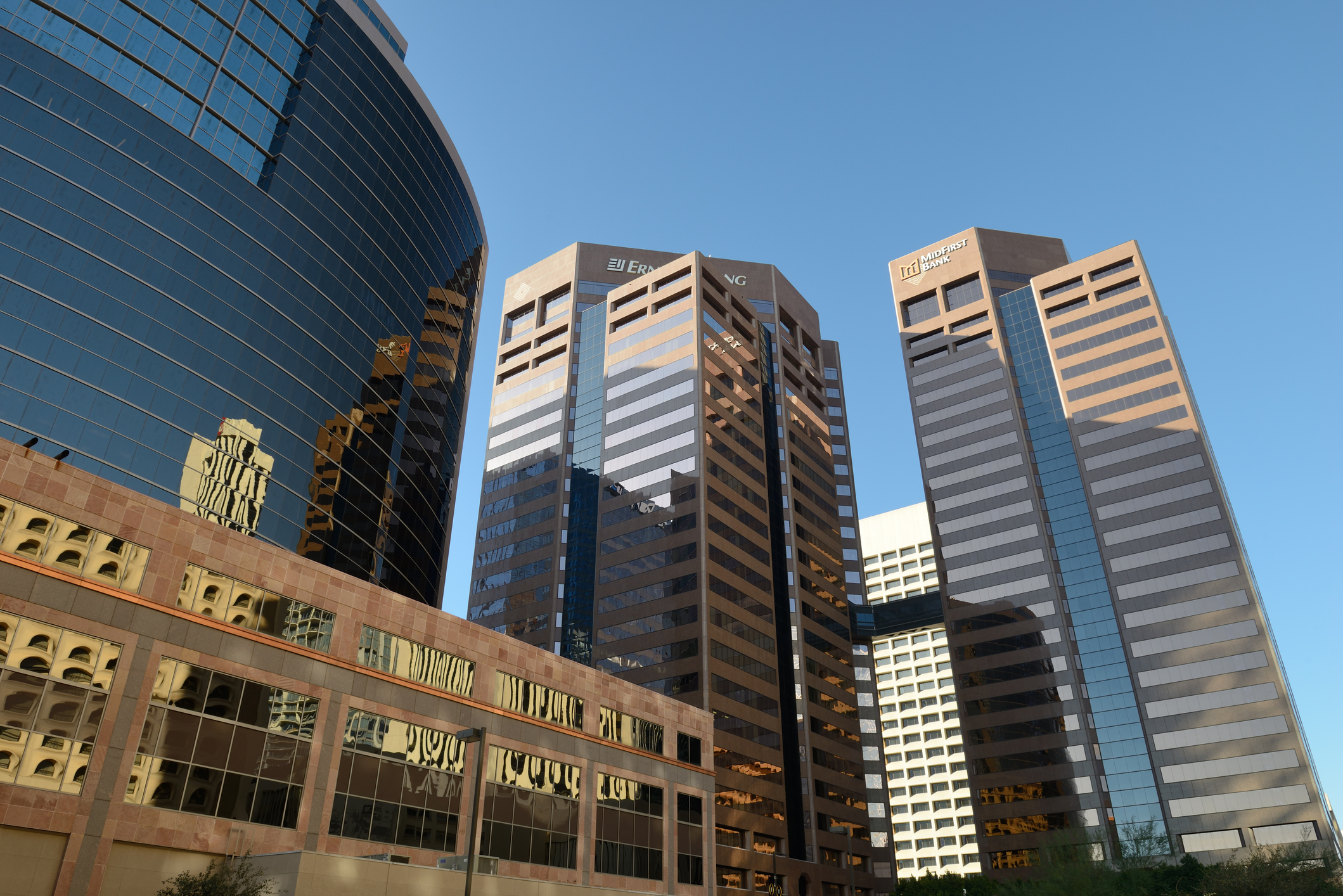 Phoenix's Commercial Real Estate Surge: Factors Fueling the Market's Growth